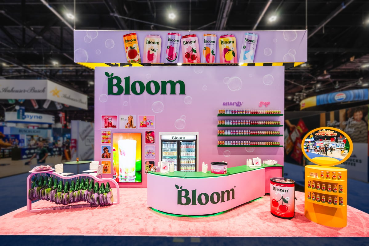 Custom Exhibit Booths & Trade Show Partner | Skyline Exhibits